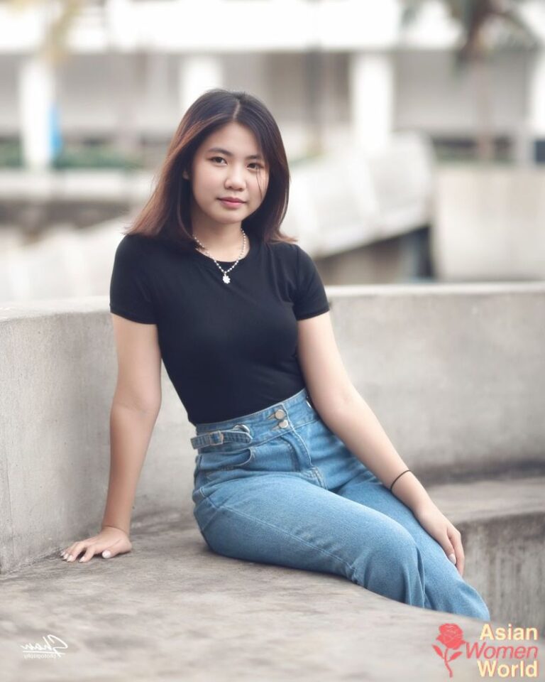Dating Indonesian Women: All the Truth Revealed