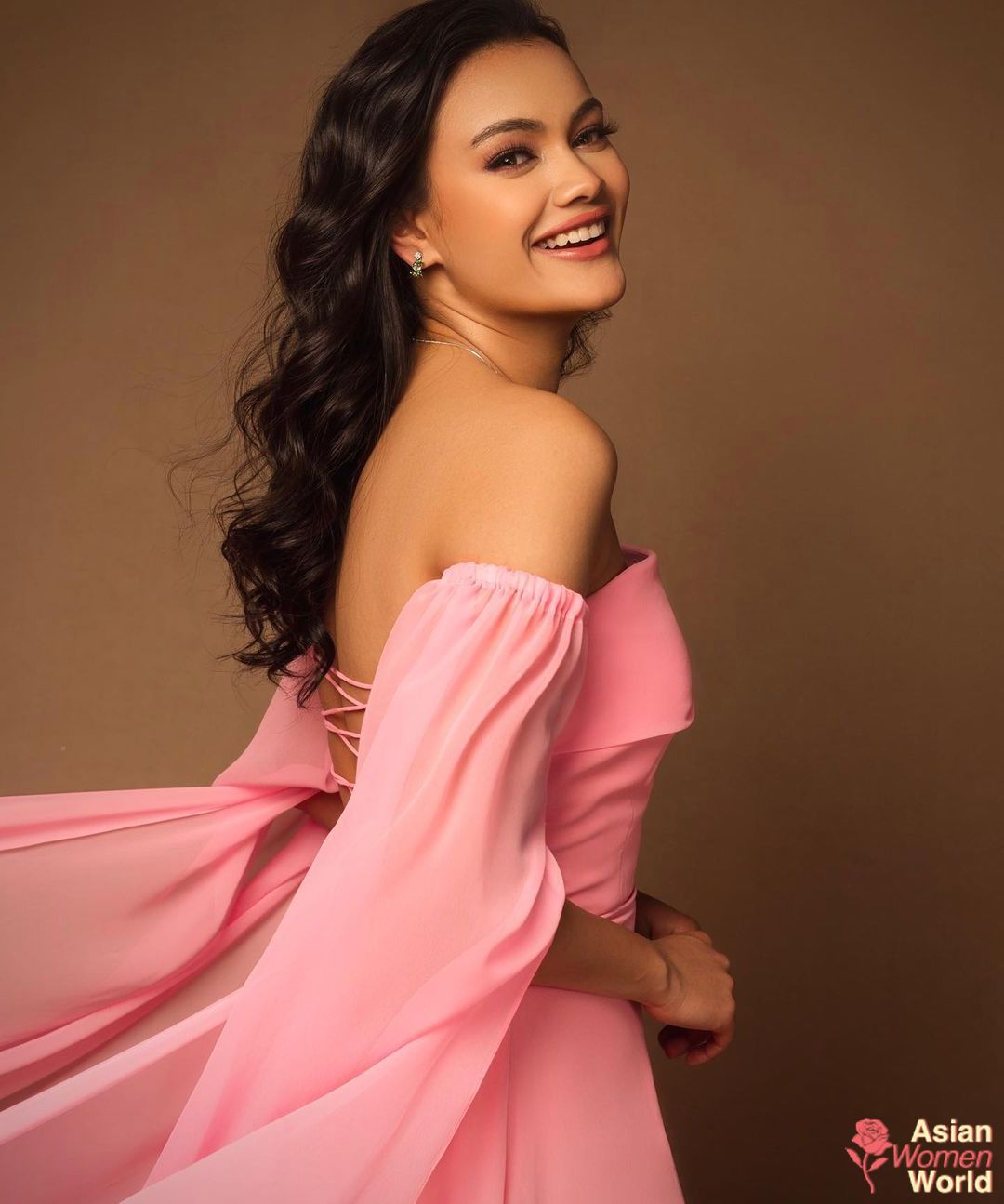 Mystique of Nepali Women: Everything You Need to Know